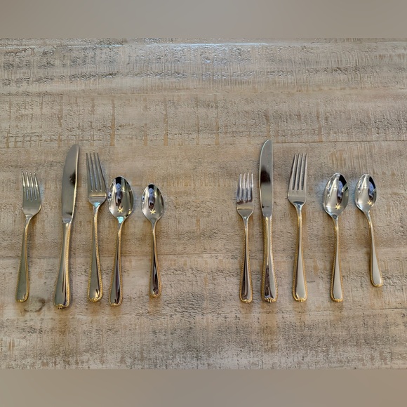 Gorham | Kitchen | Gorham Stainless Flatware 5 Piece Place Settings Golden Ribbon Edge 2 ...